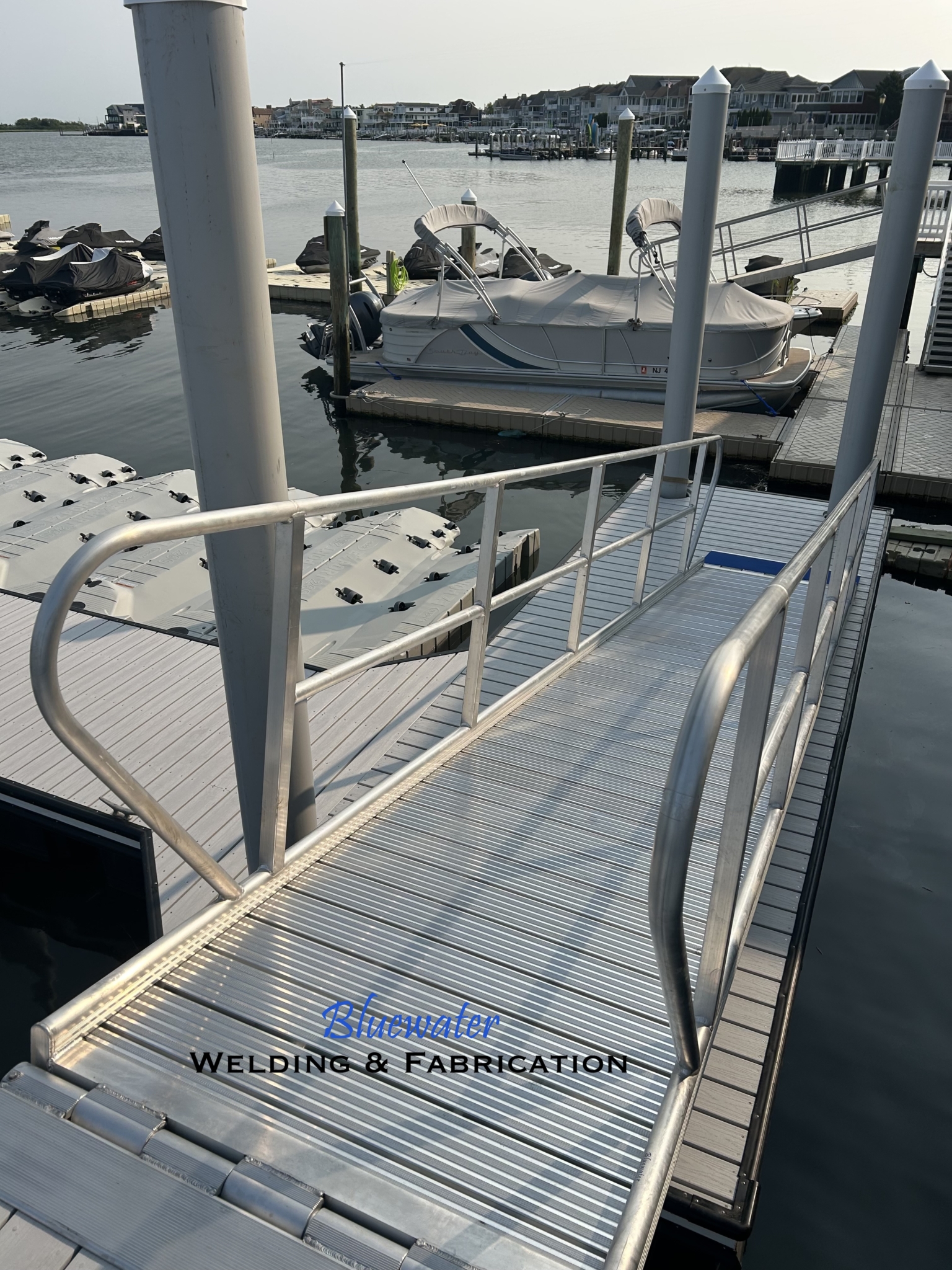 Marine Aluminum Access Piers, Aluminum Gangways / Dock Ramps & Aluminum ...